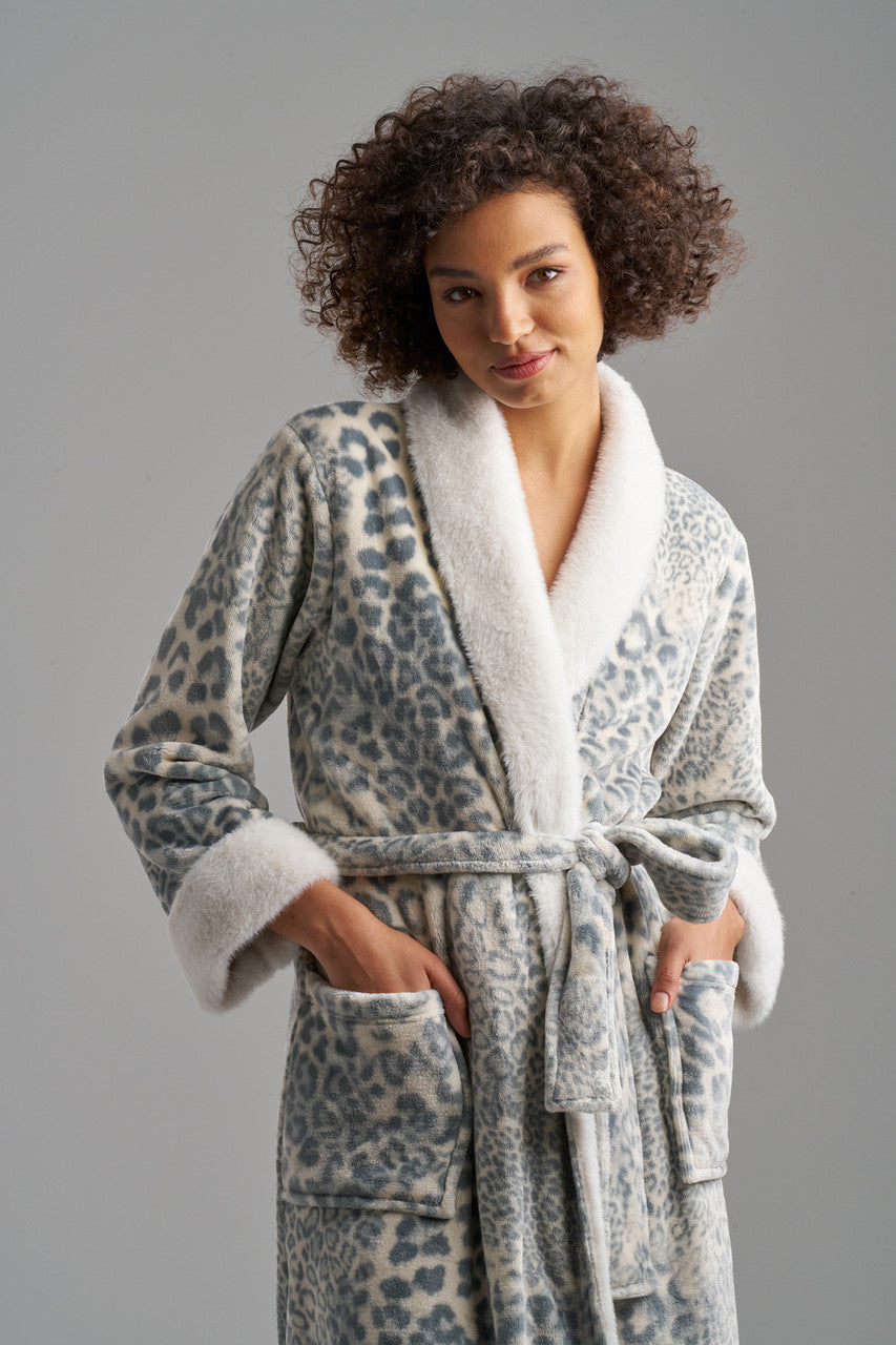 Buy Cashmere Leopard Faux Fur Collar Robe in Silver White Online | NATORI