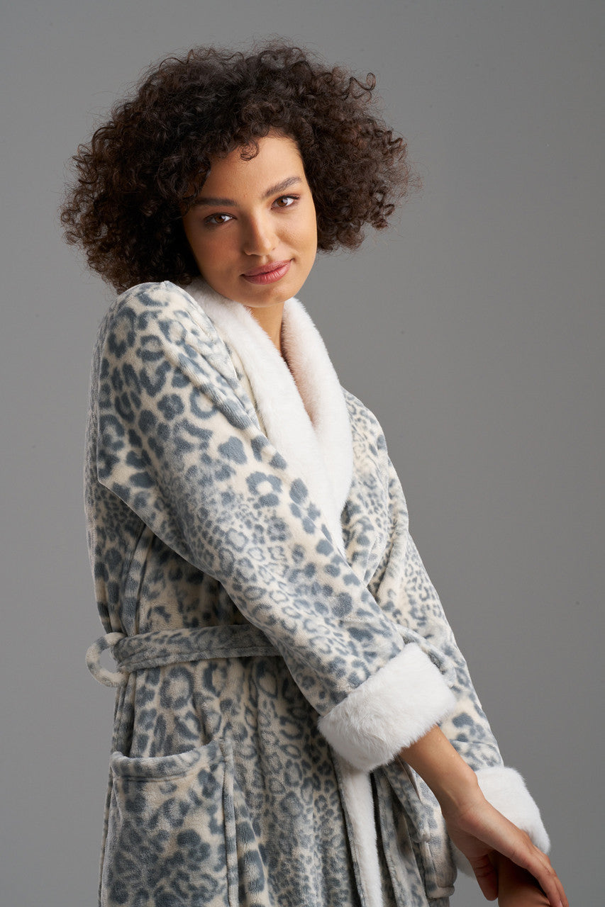 Buy Cashmere Leopard Faux Fur Collar Robe in Silver White Online | NATORI