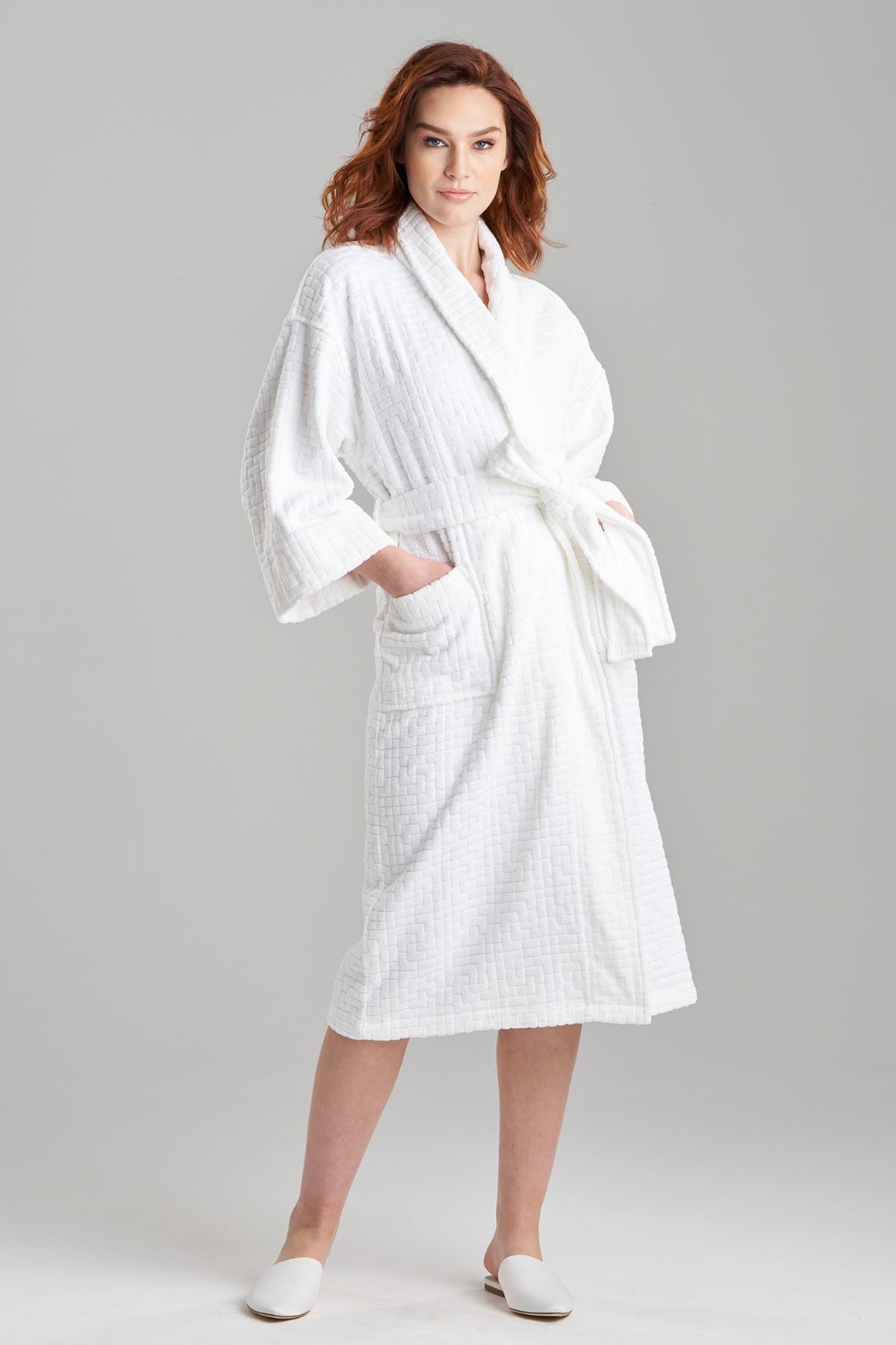 Buy Maze Spa Robe in White Online | NATORI