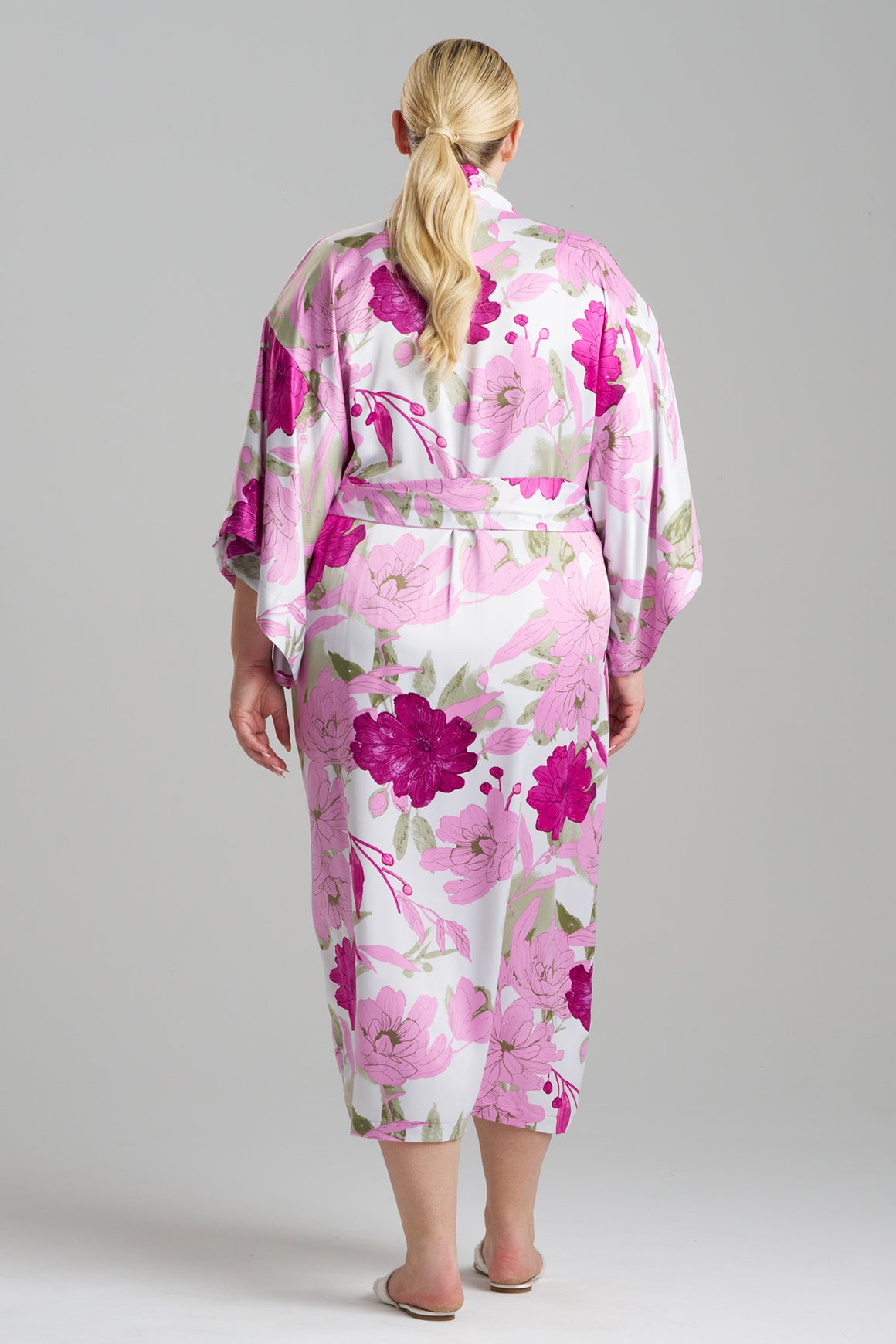 Buy Peony Blossom Kimono Robe in Pink Multi Online | NATORI