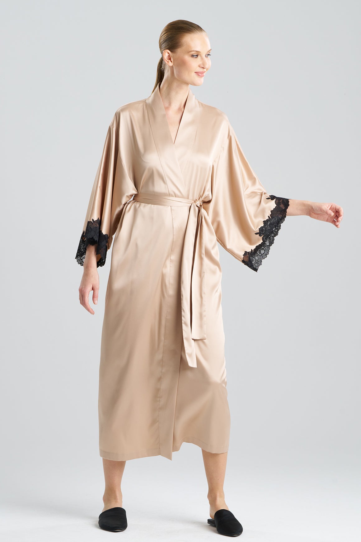 Peony Glamour Robe